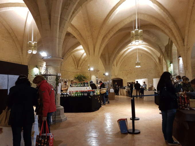 Marché monastique : Sous les voûtes cisterciennes de Noirlac #1 – Miam ...